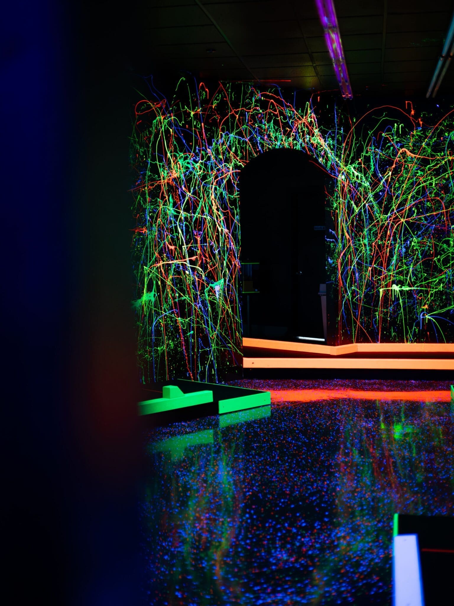 About | Let's Glow Mini Golf
